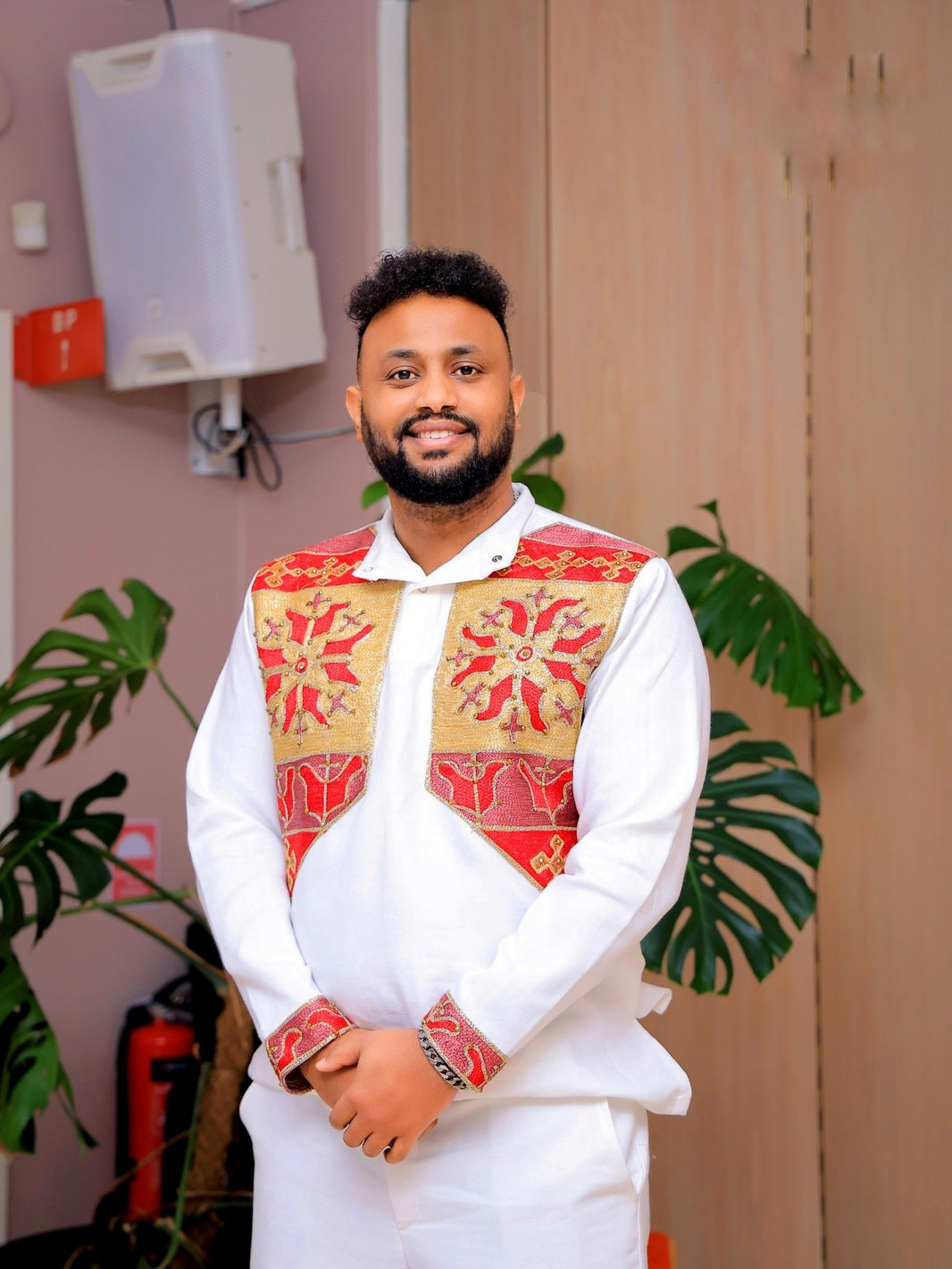 Ethiopian Men’s Traditional Clothing | Habesha Outfits – TheEthiopianStore